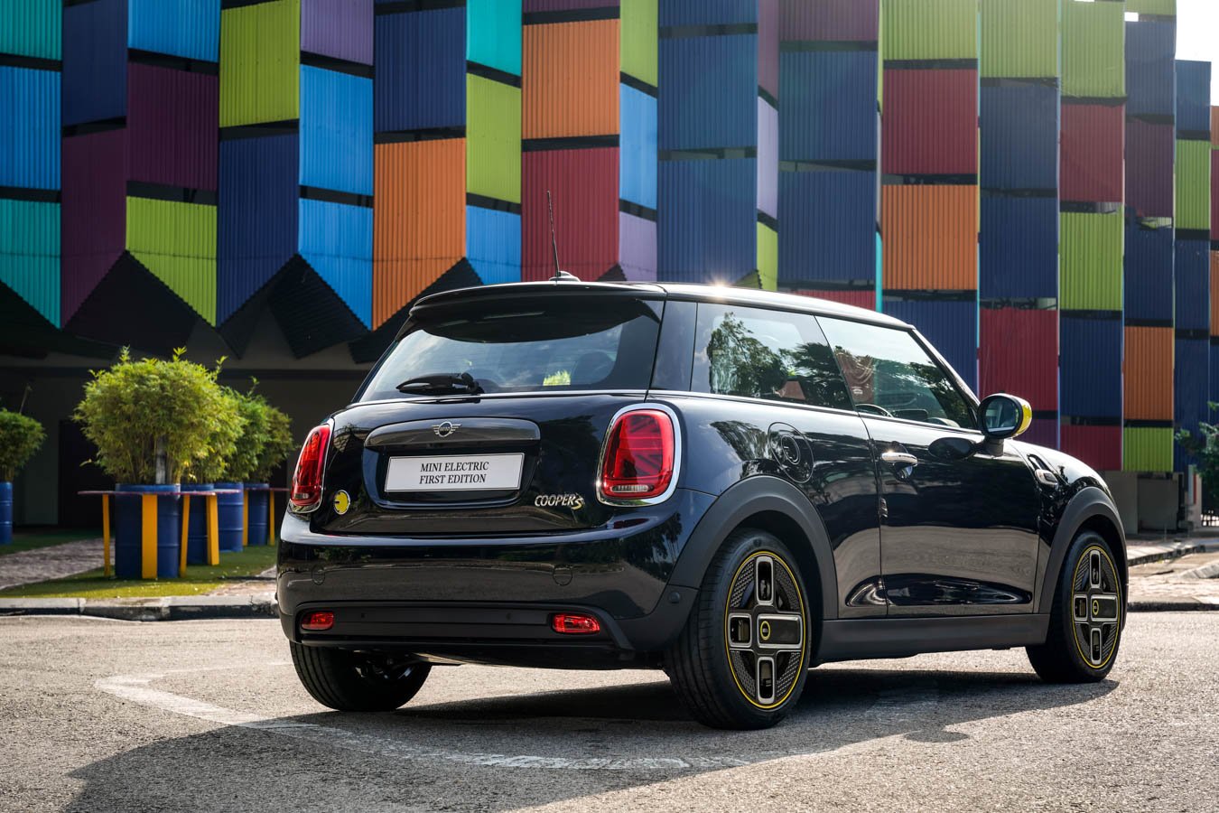 MINI Malaysia Unveils the MINI Electric First Edition. - drivingMotion